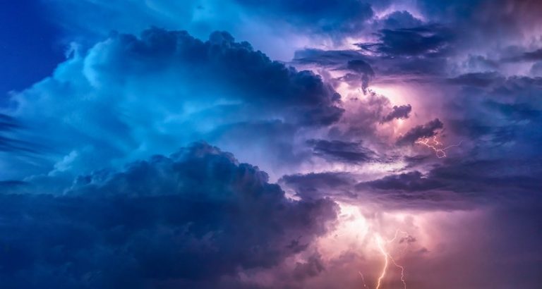 How to Read METAR and TAF Reports - Pilot Institute