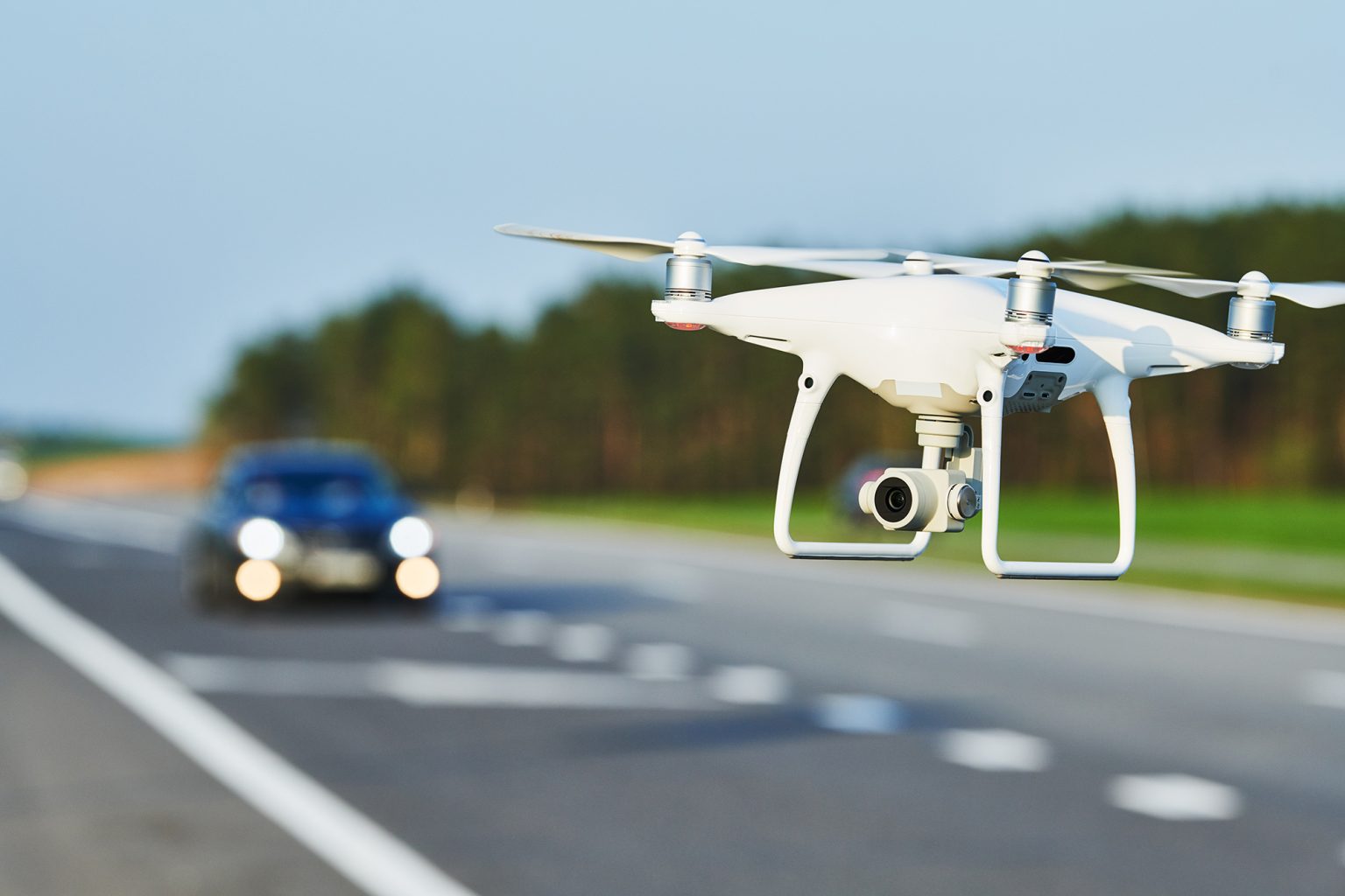 Remote ID: Flying Drones Over People and Moving Vehicles - Pilot Institute