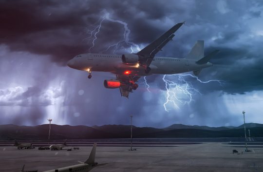 How High Do Planes Fly? Airplane Flight Altitude - Pilot Institute