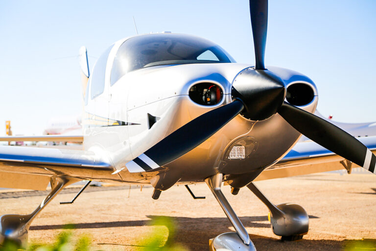 How Does a Constant-Speed Propeller Work? - Pilot Institute