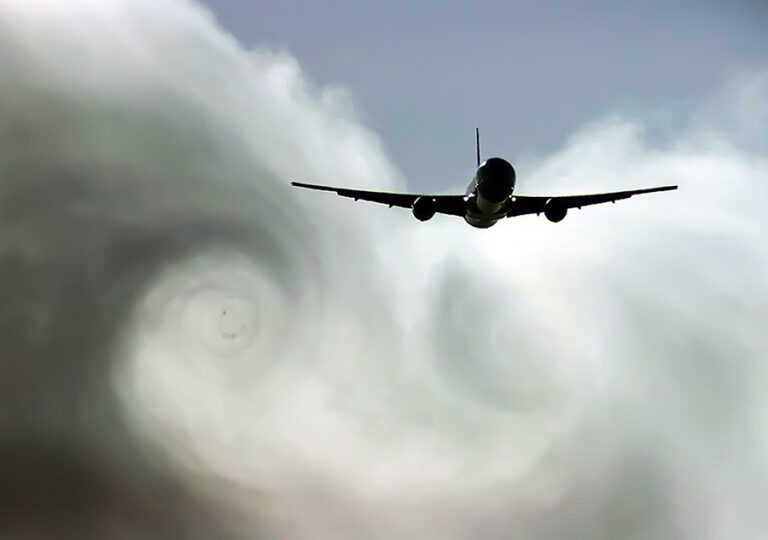 Wingtip Vortices and Wake Turbulence - Pilot Institute