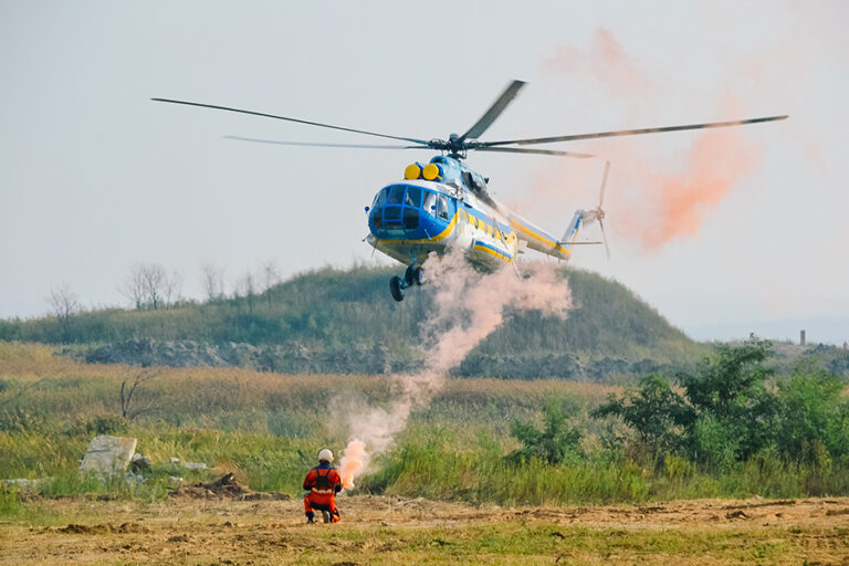 How Helicopter Pilots Learn to Land - Pilot Institute