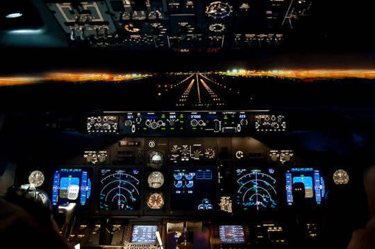 How Do Pilots See at Night - Pilot Institute How Do Pilots See at Night - Pilot Institute