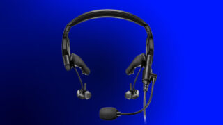 The Best Aviation Headsets for Pilots (2023) - Pilot Institute