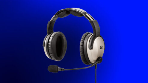 The Best Aviation Headsets for Pilots (2023) - Pilot Institute