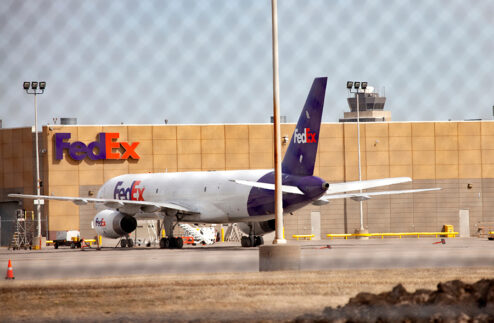 Should You Become a FedEx Pilot: Pilotinstitute