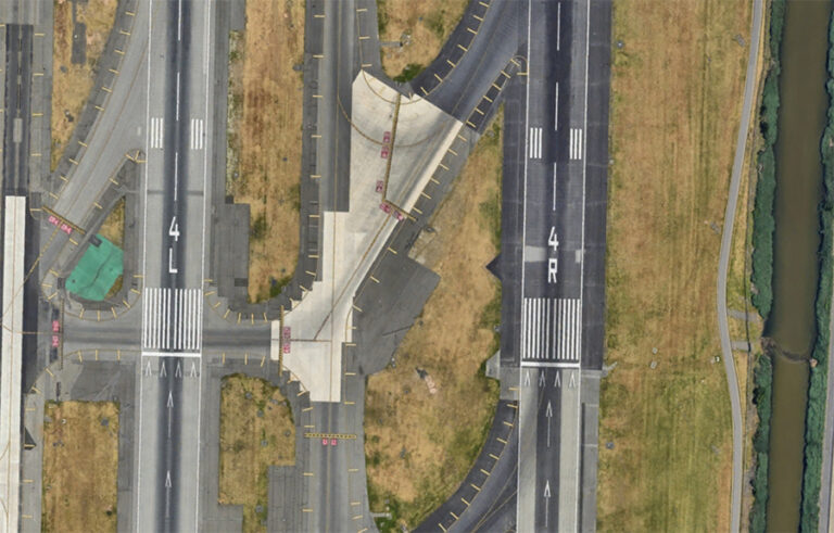 The Essential Guide to Runway Markings - Pilot Institute