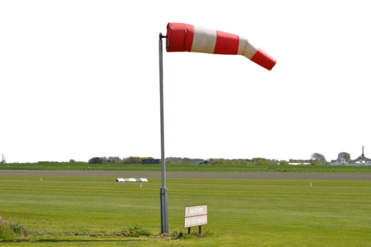 Crosswind Taxi Techniques - Pilot Institute